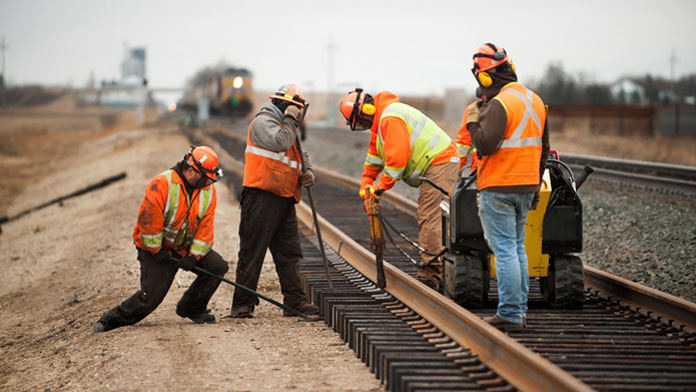 Working on the railroad | Federal Reserve Bank of Minneapolis